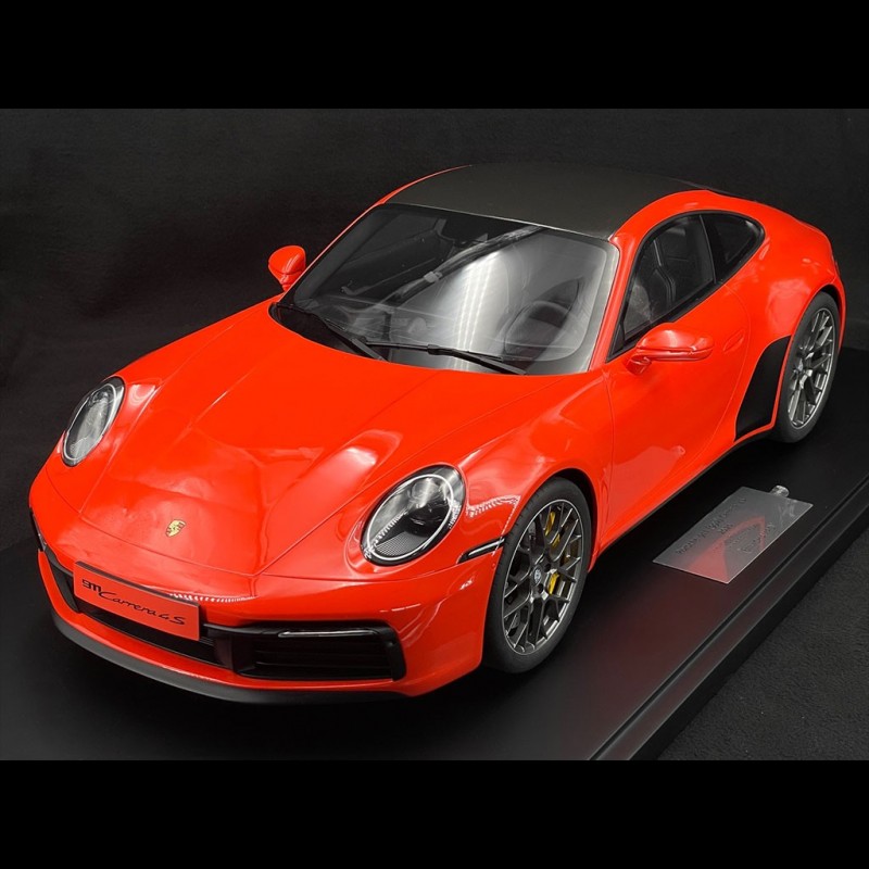 Porsche 911 Carrera 4S Type 992 2020 Lava Orange 1/8 Minichamps 800661000