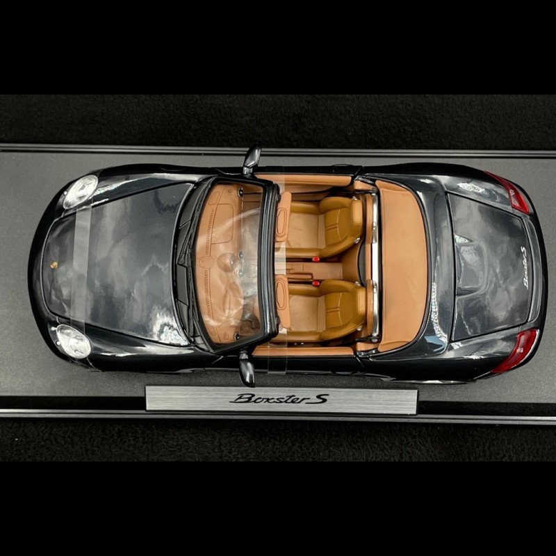 Porsche Boxster S Type 987 2005 Atlas Grey 1/18 Maisto WAP02120115