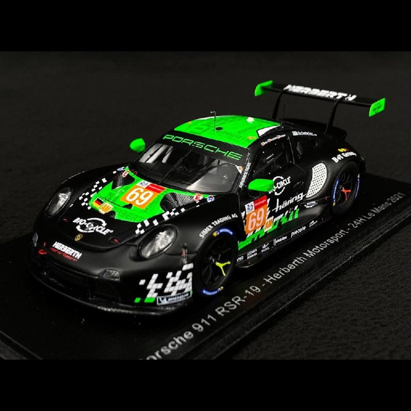 Porsche 911 RSR-19 Type 991 n° 69 24h Le Mans 2021 1/43 Spark S8269