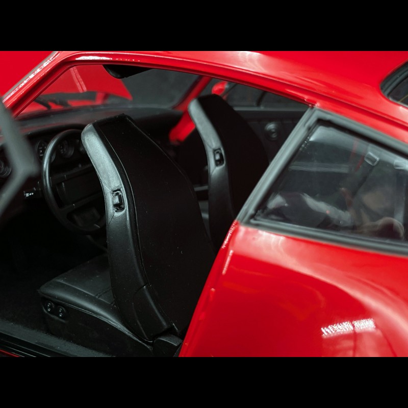 Porsche 930 Turbo 1980 Guards Red 1/12 Schuco 450670000