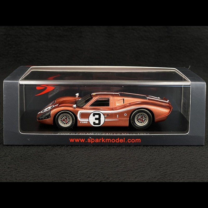 Ford GT40 Mk4 n° 3 24h Le Mans 1967 1/43 Spark S4543