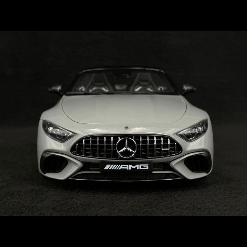 Mercedes-Benz AMG SL 63 4Matic+ 2022 Gris Alpin 1/18 Iscale 18208 / 180053