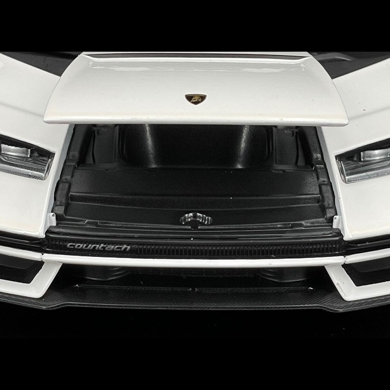 Lamborghini Countach LPI 800-4 2022 Weiß Impact White 1/18 Maisto 31459