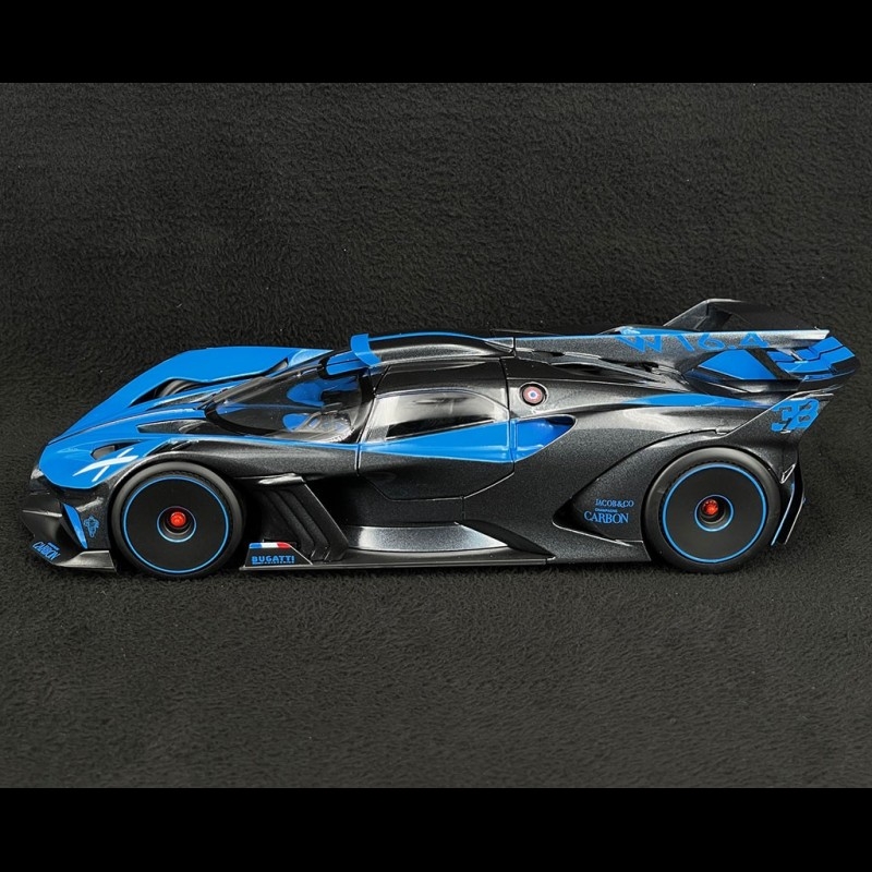 Bugatti Bolide W16 2021 French Blue / Black 1/18 Bburago 11047B