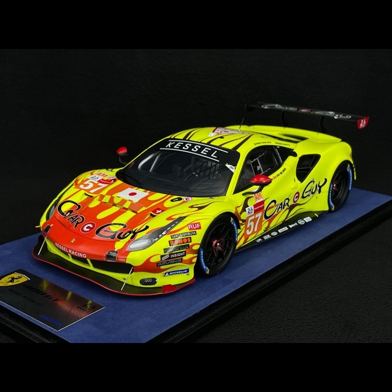 Ferrari 488 GTE Evo n° 57 24h Le Mans 2021 1/18 Looksmart LS18LM029