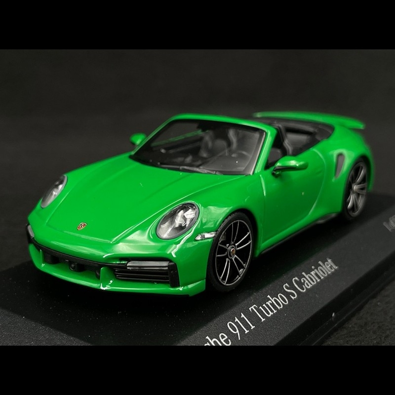 Porsche 911 Turbo S Cabriolet Type 992 2020 Python Green 1/43 ...
