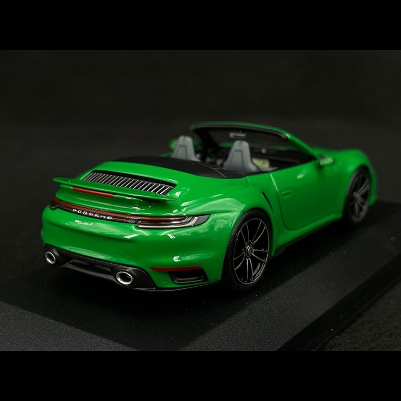 Porsche 911 Turbo S Cabriolet Type 992 2020 Python Green 1/43 ...
