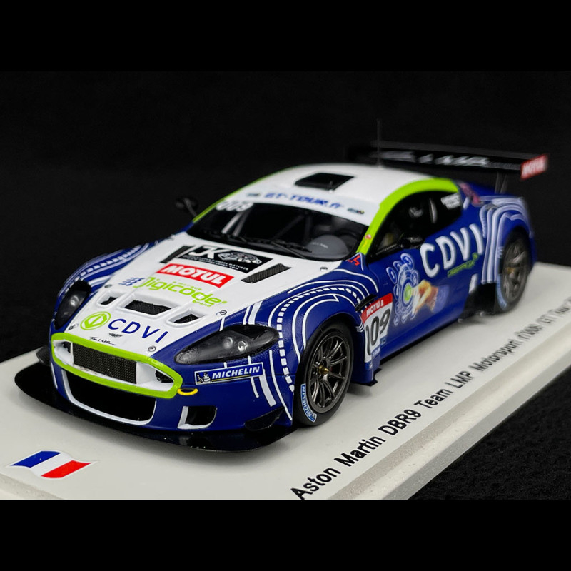 Aston Martin DBR9 n° 009 GT Tour 2011 1/43 Spark SF027