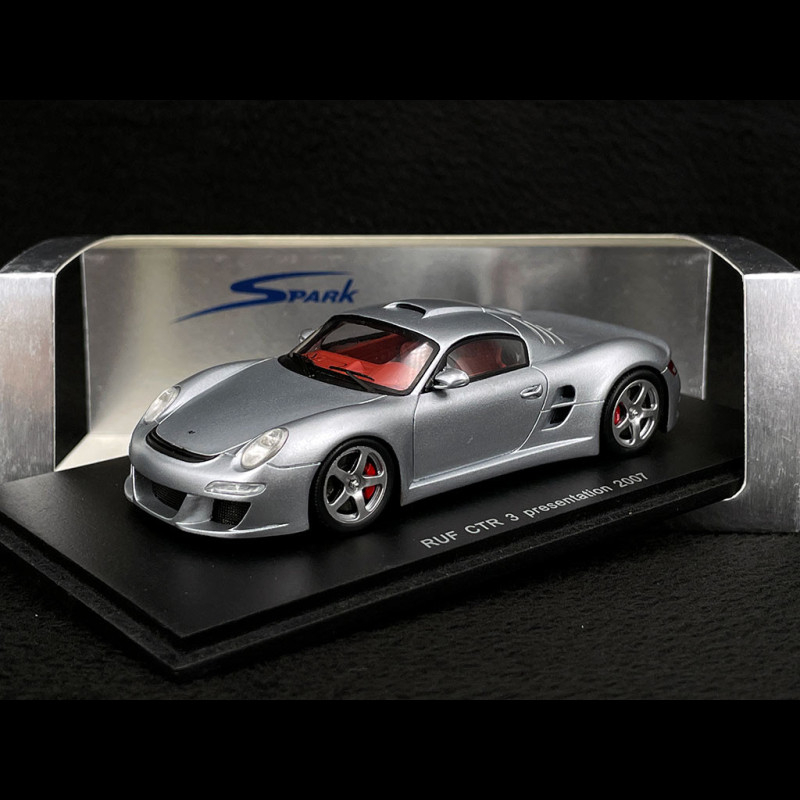 Porsche 997 RUF CTR3 Präsentation 2007 silbergrau 1/43 Spark S0714