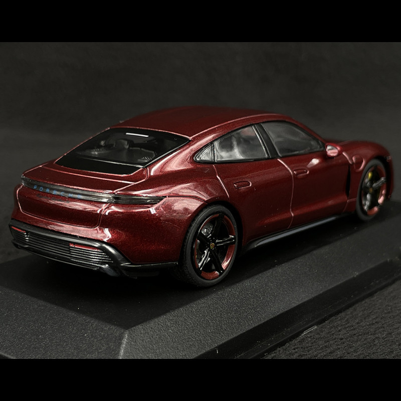 Porsche Taycan Turbo S 2019 Cherry Red Metallic 1/43 Minichamps 410068474