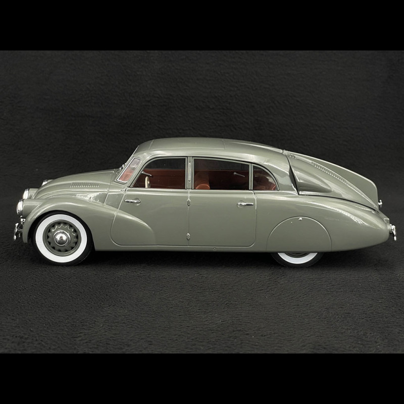 Tatra 87 1937 Dunkelgrau 1/18 Modelcar Group MCG18363