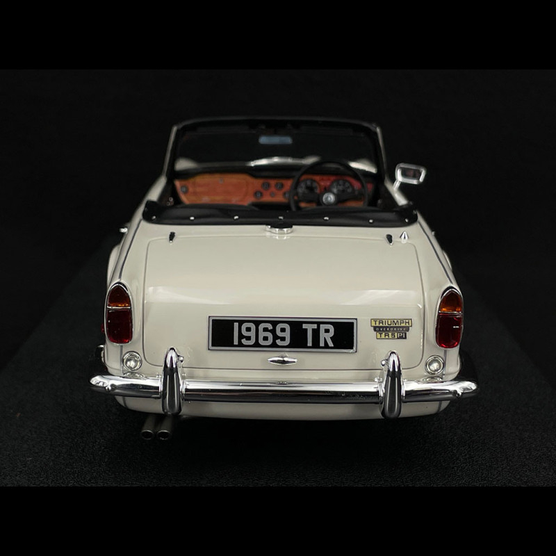 Triumph TR5 Spider 1967 White 1/18 Cult Scale CML069-4