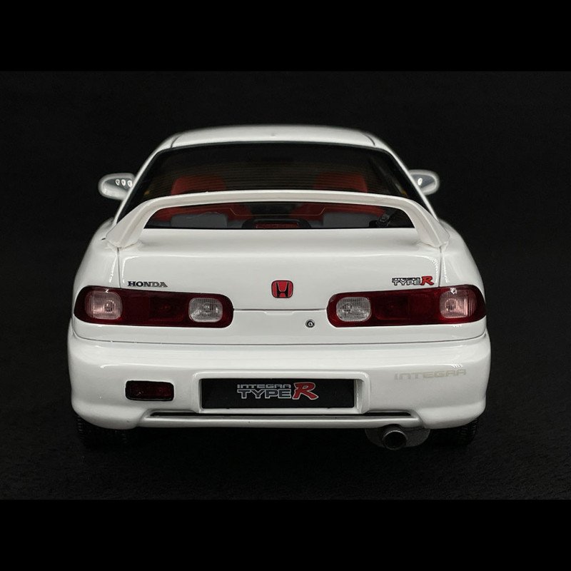 Honda Integra DC2 Euro Spec 1997 White 1/18 Ottomobile OT974