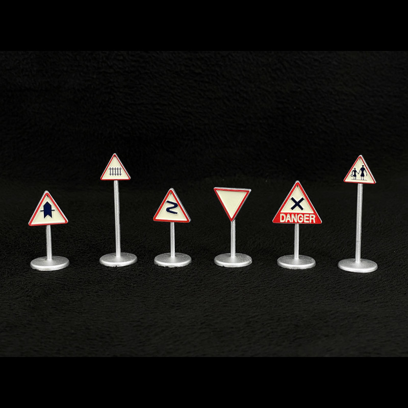 Diorama Road signs 1954 Box no. 41 1/43 Norev Dinky Toys 2576983