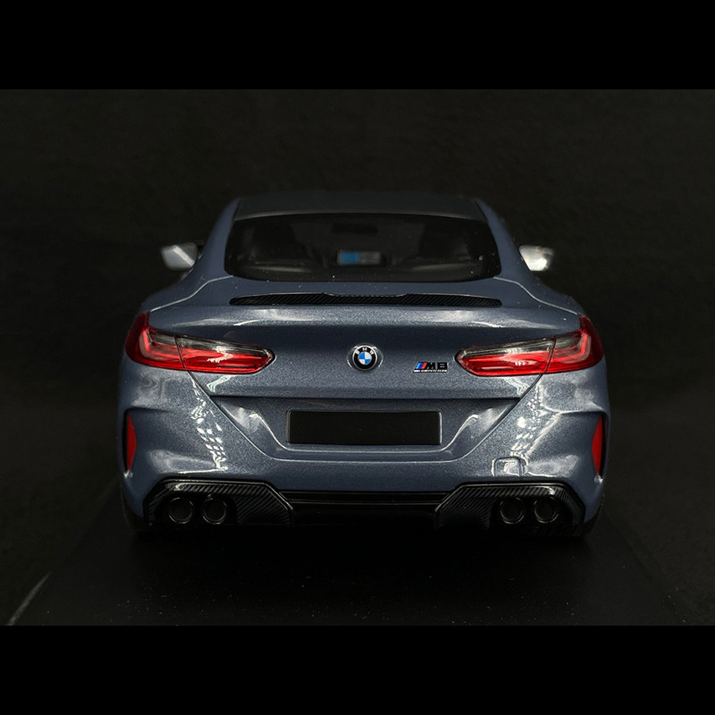 BMW M8 Coupe 2020 Metallic Hellblau 1/18 Minichamps 110029024
