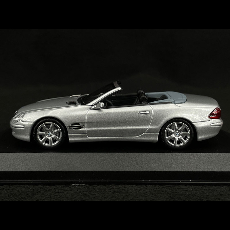 Mercedes-Benz SL 2001 Silver 1/43 Minichamps 940031030