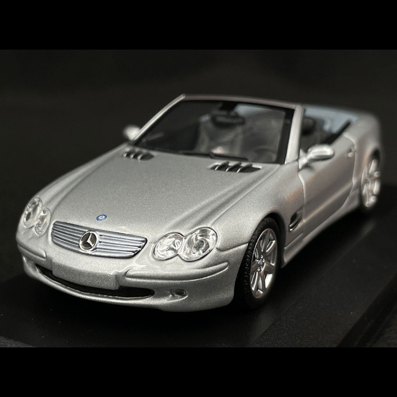 Mercedes-Benz SL 2001 Silber 1/43 Minichamps 940031030