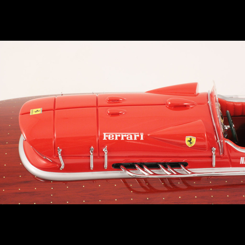 Bateau de course Ferrari Arno XI 50 cm Rouge 1/12 Fabriquée à la main