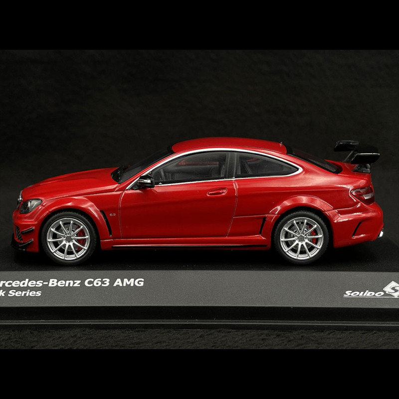 Mercedes-Benz C63 AMG Black Series 2012 Fire Opal Red 1/43 Solido S4311602