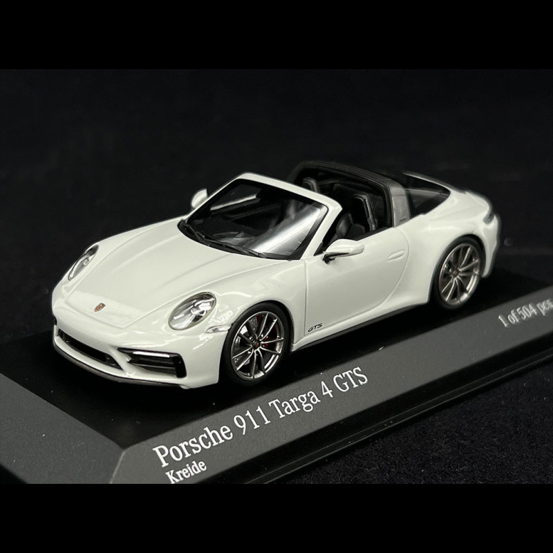 Porsche 911 Targa 4 GTS Type 992 2022 Chalk Grey 1/43 Minichamps 410061061