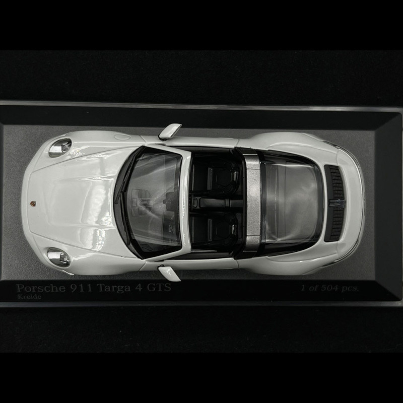 Porsche 911 Targa 4 GTS Type 992 2022 Chalk Grey 1/43 Minichamps 410061061