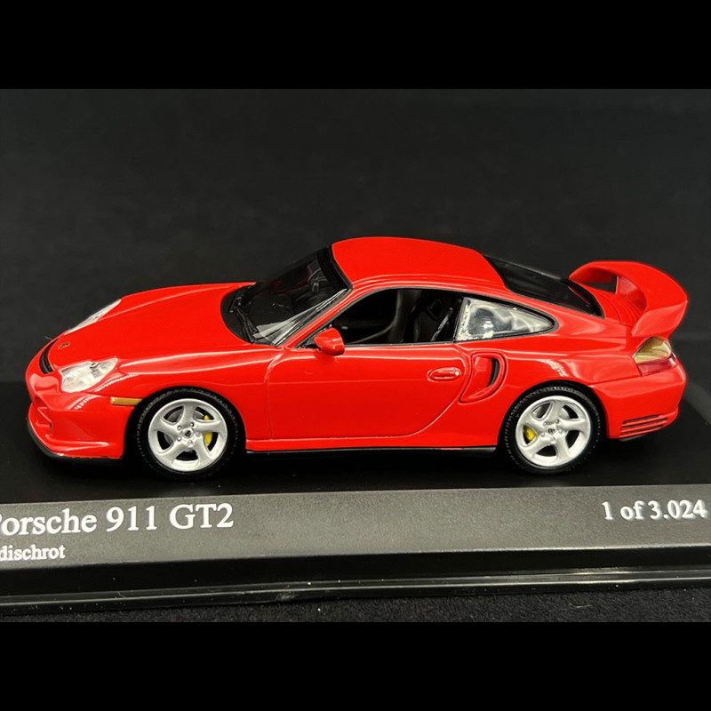 Porsche 911 GT2 Type 996 2001 Guards red 1/43 Minichamps 430060120