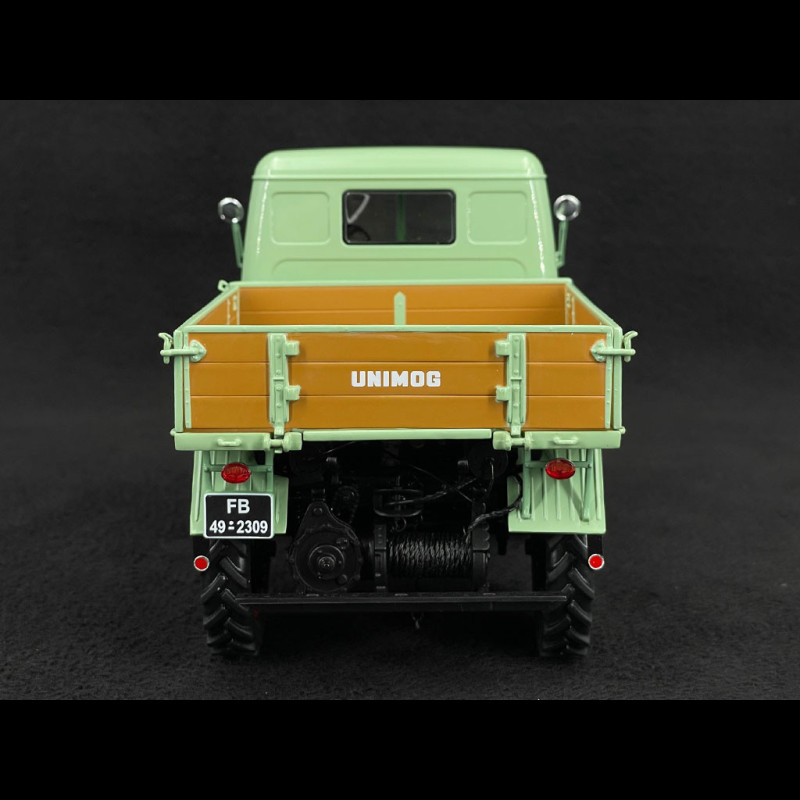 Mercedes - Benz Unimog 401 1955 Light Green 1/18 Schuco 450017600