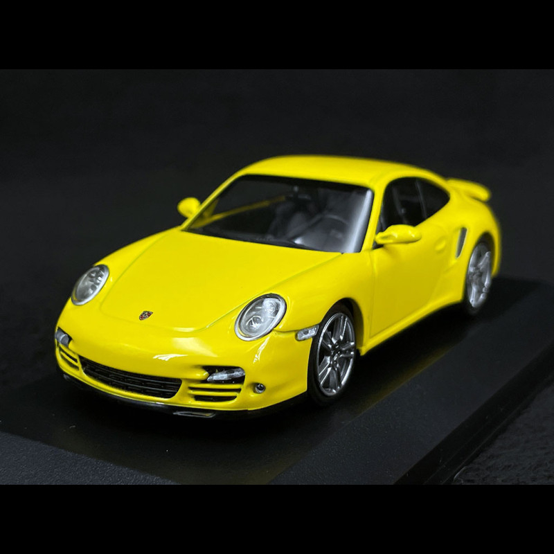 Porsche 911 Turbo Type 997 2009 Speed Yellow 1/43 Minichamps 940069010