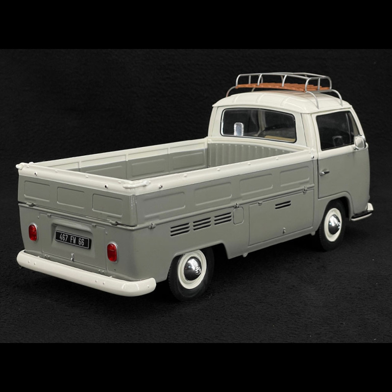 Volkswagen Combi T2 Pickup 1968 2 tone grey 1/18 Solido S1809402