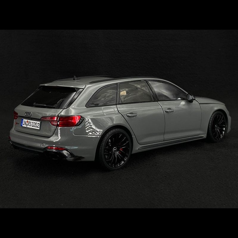 Audi RS4 Avant 2020 Nardo Grey 1/18 Keng Fai VAKW-0401