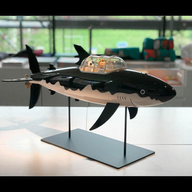 Tintin Shark Submarine - Red Rackham's Treasure Resin 77 cm 40029