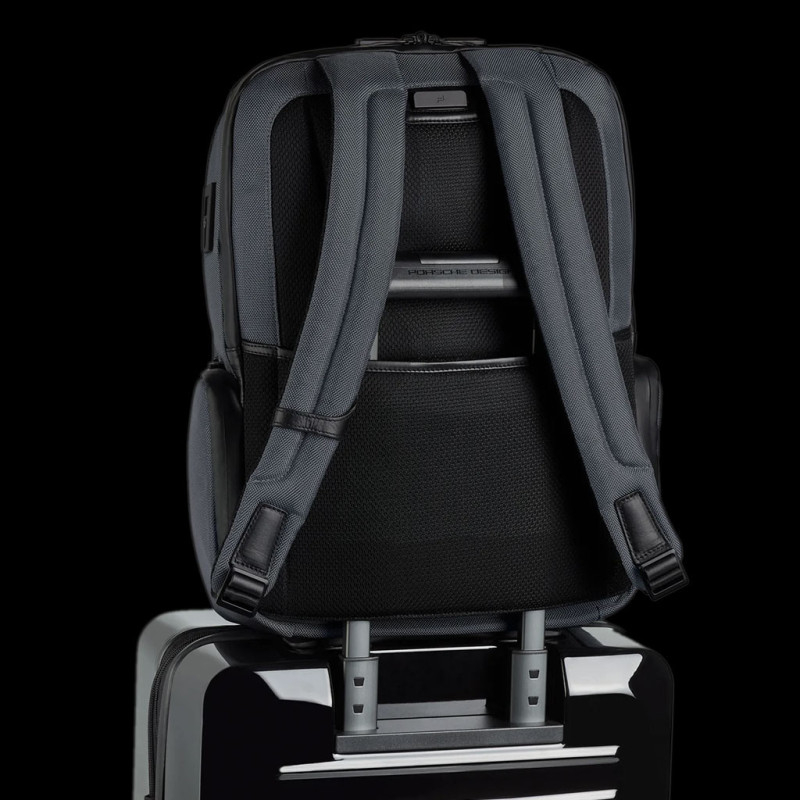 Porsche Design Rucksack Nylon Anthrazitgrau Roadster Pro L 4056487045528
