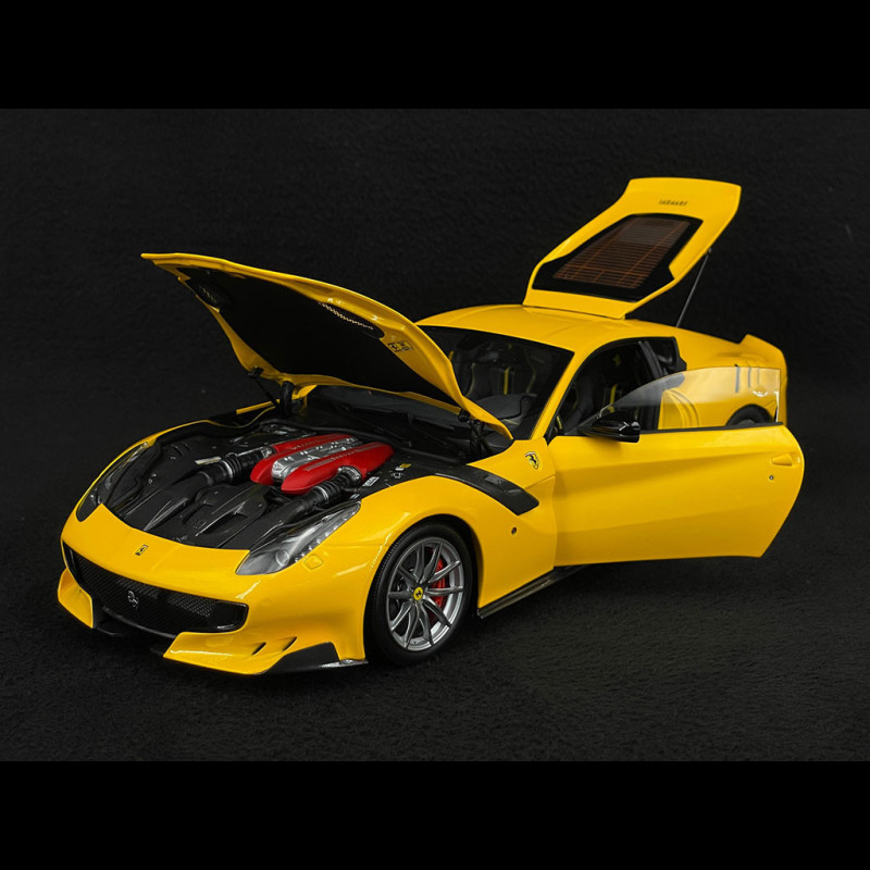 Ferrari F12 TDF 2015 Tour de France Tri-Strato Yellow 1/18 BBR BBR182100