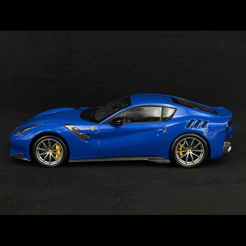 Ferrari F12 TDF 2015 Blue Azzuro Dino 1/18 BBR Models BBR182107