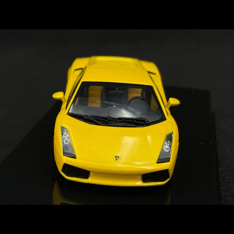 Lamborghini Gallardo 2003 metallic Yellow 1/43 AutoArt 54561