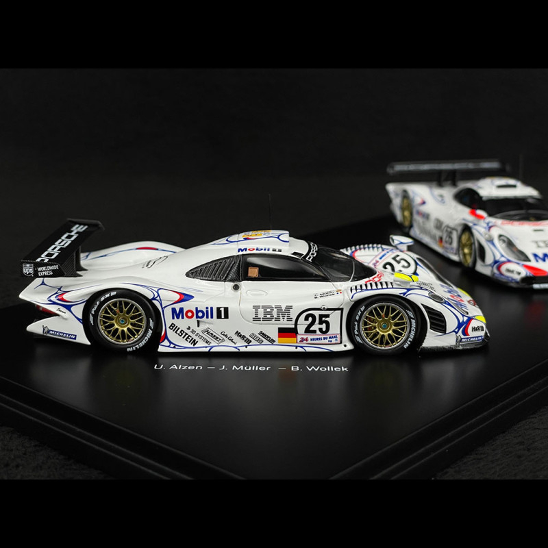 Duo Porsche 911 GT1-18 Type 996 n° 26 & n° 25 Sieger & 2. 24h Le Mans ...