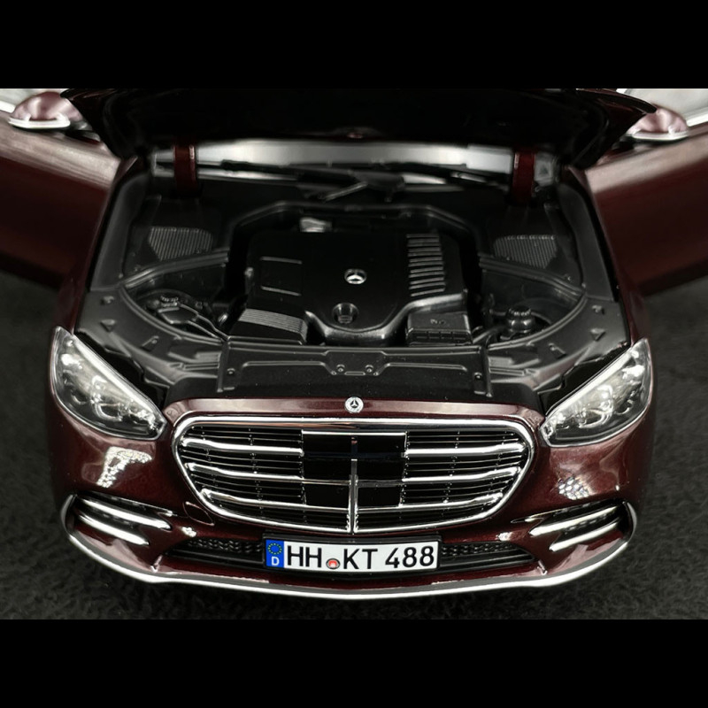Mercedes-Benz S-Class AMG-Line 2021 Rubellite Red 1/18 Norev 183804