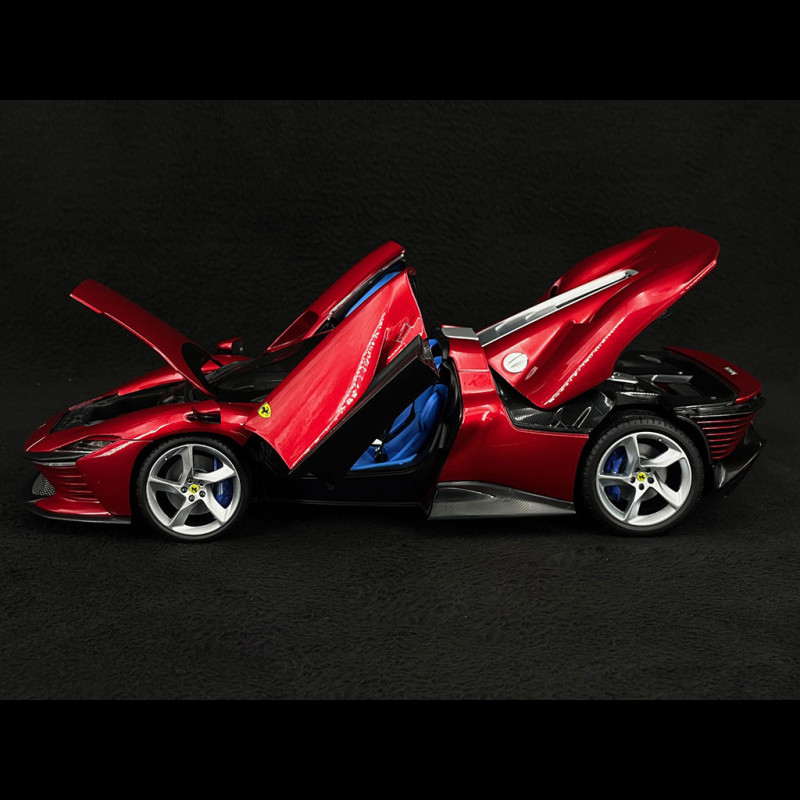 Ferrari Daytona SP3 2022 Rouge Rosso Magna 1/18 Bburago Signature 16913R