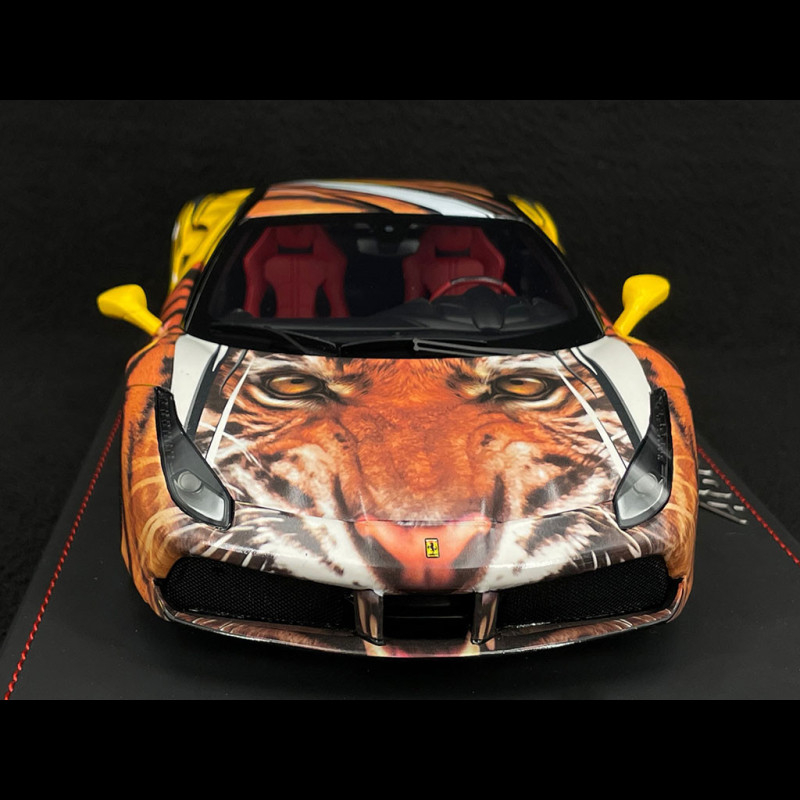 Ferrari 488 GTB IPE Tiger 2016 Yellow / Orange 1/18 BBR Models P18221
