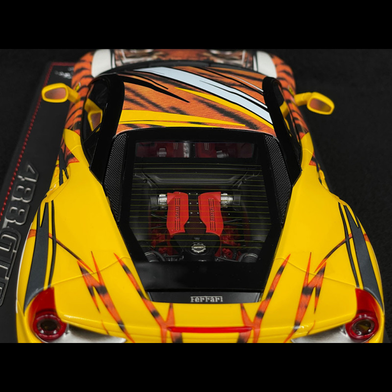 Ferrari 488 GTB IPE Tiger 2016 Yellow / Orange 1/18 BBR Models P18221