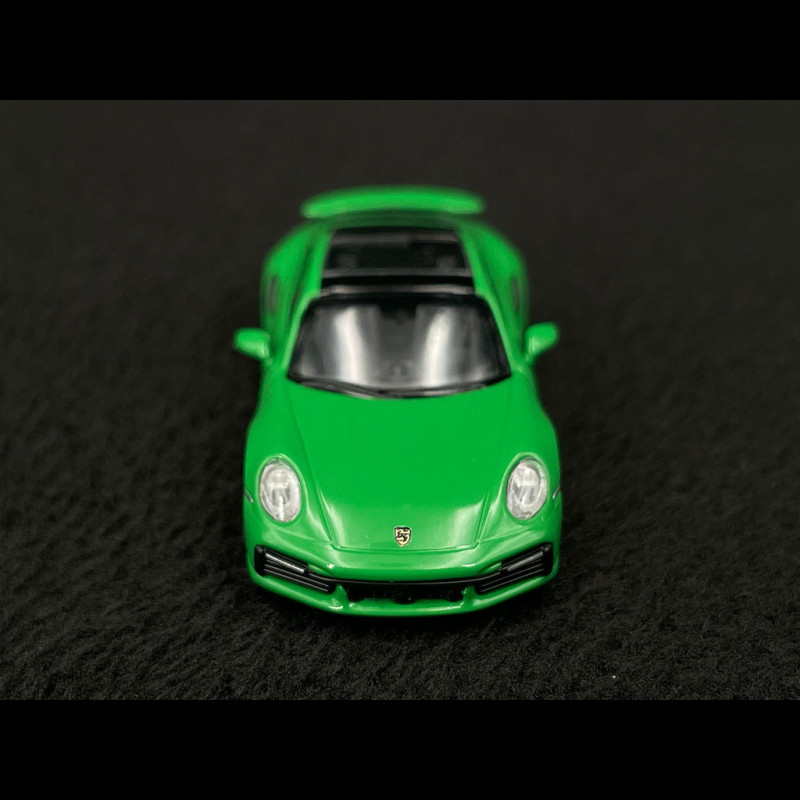 Porsche 911 Turbo S Type 992 2020 Python green 1/87 Minichamps 870069070