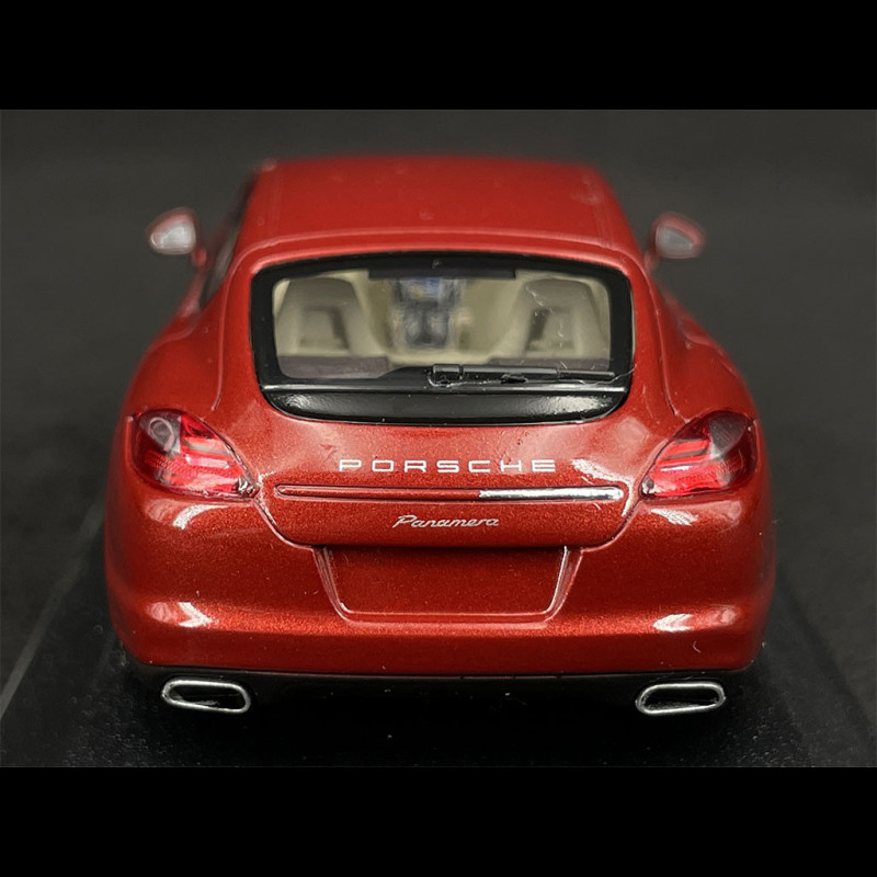Porsche Panamera 2009 Rubinrot metallic 1/43 Minichamps WAP02000119