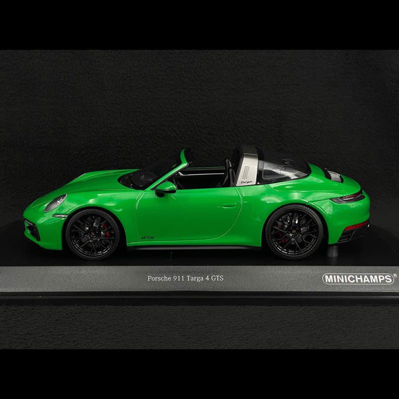 Porsche 911 Targa 4 GTS Type 992 2021 Vert Python 1/18 Minichamps 155061065