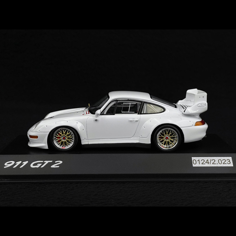 Porsche 911 GT2 Type 993 1995 Blanc neige 1/43 Spark WAP0202120RGT2