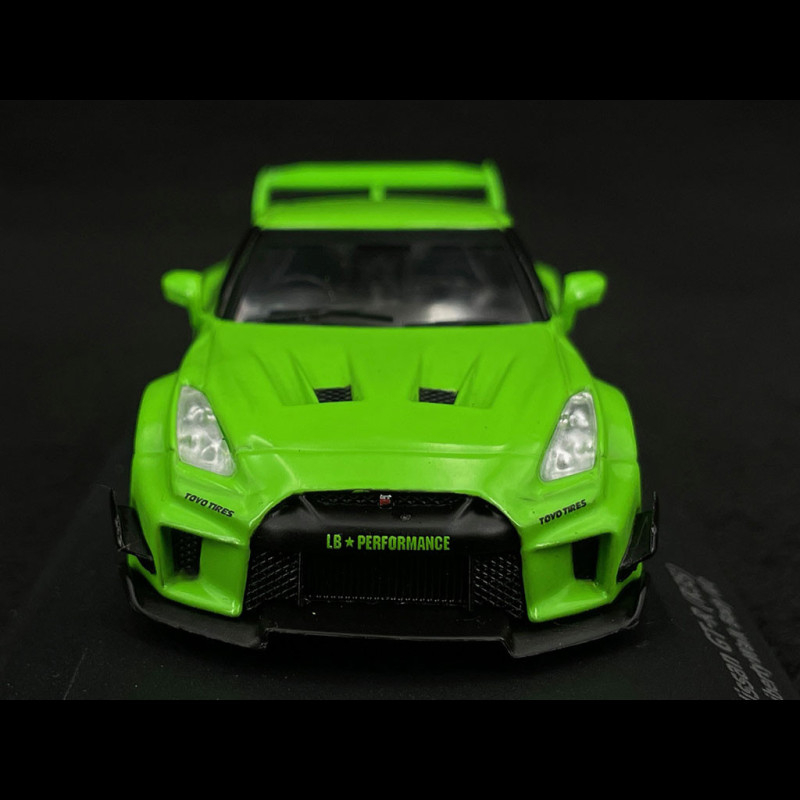 Nissan GT-R R35 LB Work Silhouette 2020 Acid Green 1/43 Solido S4311207