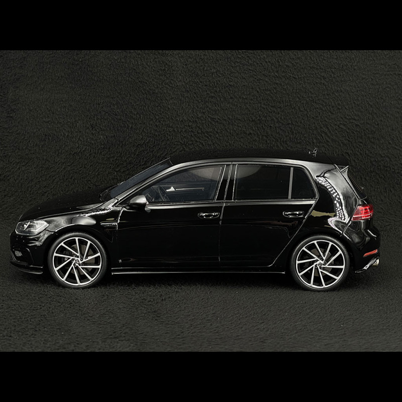 Volkswagen Golf VII R 2017 Black 1/18 Ottomobile OT417