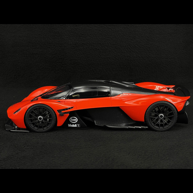 Aston Martin Valkyrie 2021 Maximum Orange 1/18 Top Speed TS0505