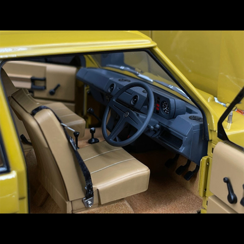 Range Rover 1970 Bahama Gold 1/18 Almost Real ALM810103