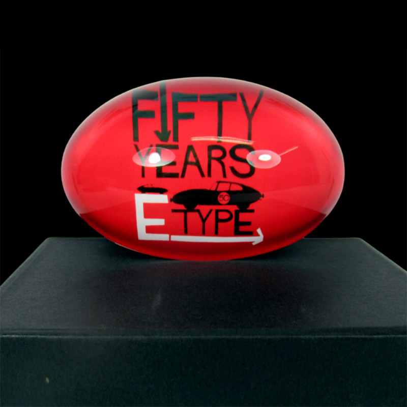 Jaguar paperweight E-type 50 years Office JHR2657