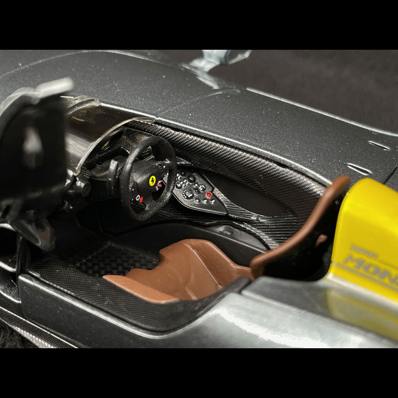 Ferrari Monza SP1 2019 Grey / Yellow 1/24 Bburago 26027